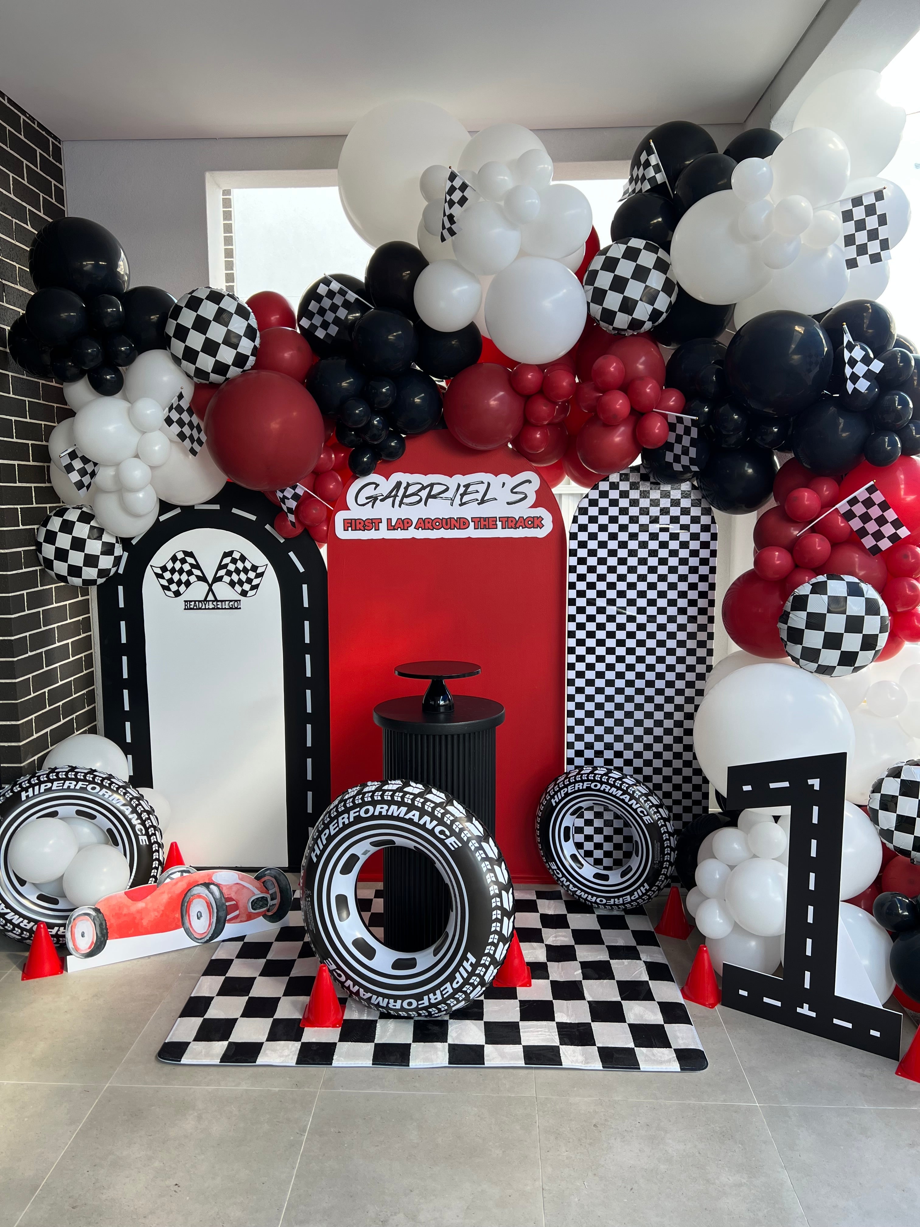Gabriel’s First Lap Around The Track – Balloon Essentials